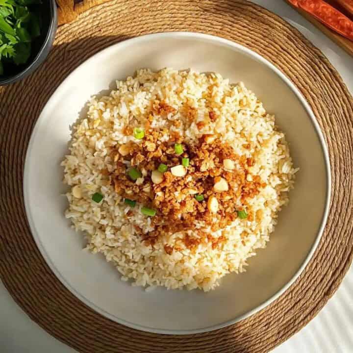 Sinangag (Filipino Garlic Fried Rice) - Kusina Secrets