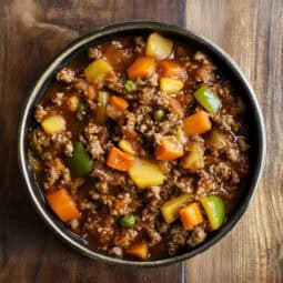 Filipino Pork Menudo (Menudong Baboy) - Kusina Secrets