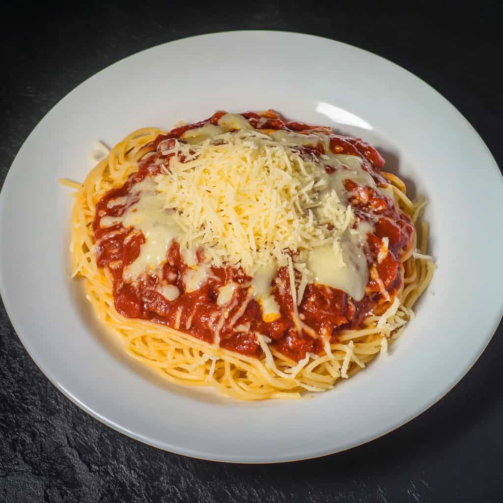 Jollibee Style Spaghetti (Pinoy Sweet Spaghetti) - Kusina Secrets