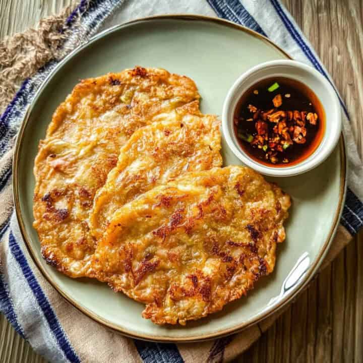Tortang Dulong (Filipino Silverfish Omelette) - Kusina Secrets