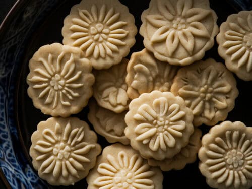 how to cook arrowroot cookies